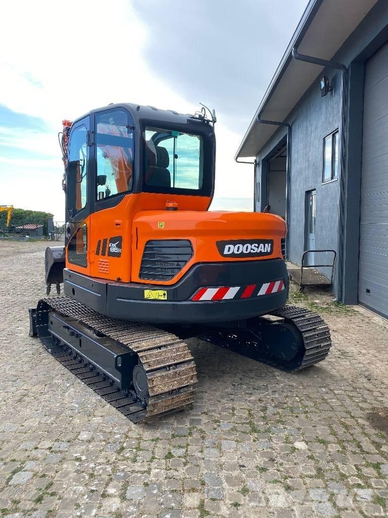 Doosan DX 85 R-3, 2015, Porto Salvo, Lisboa, Portugal - escavadoras giratórias Midi 7t - 12t ...